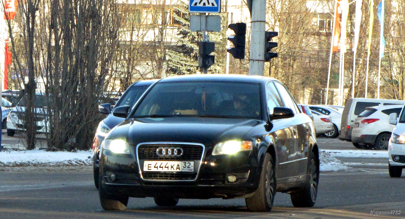 е 444 ка 32 Photos Audi A4 Russia