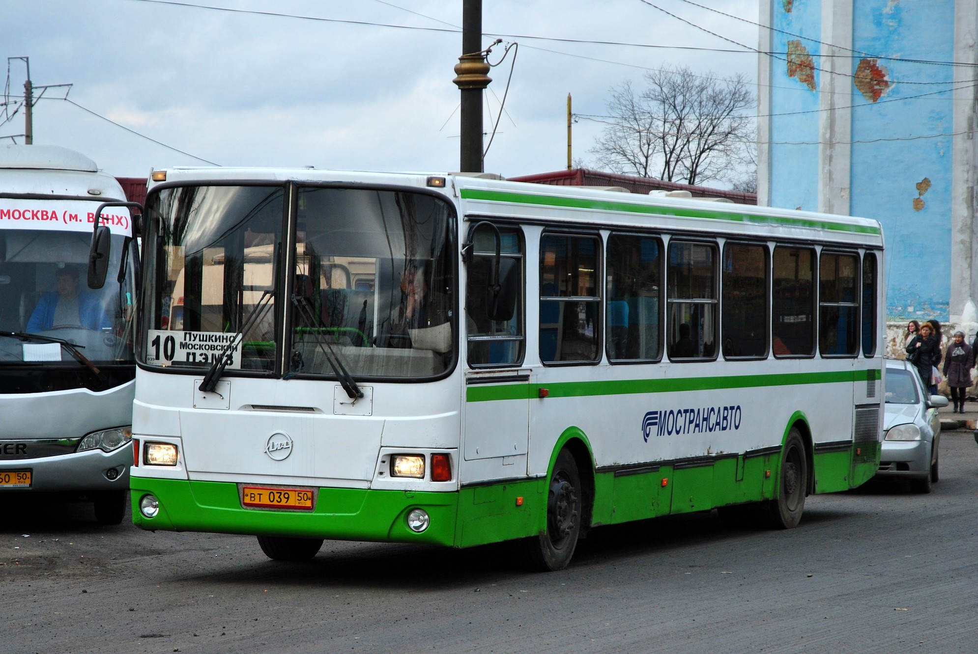 "вт 039 50" photos LiAZ 5256. Russia