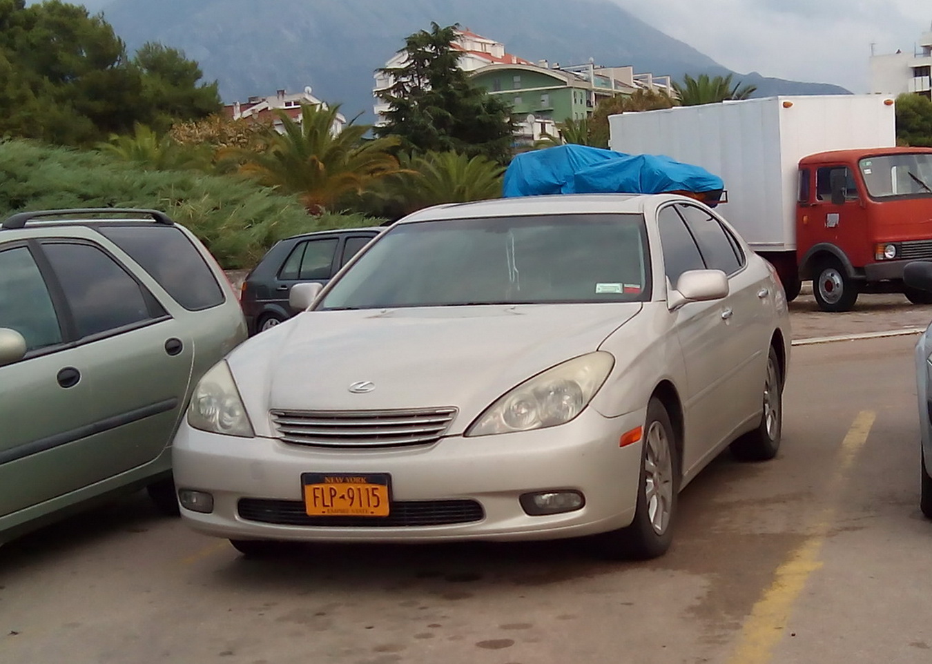 "FLP-9115" photos Lexus ES. USA