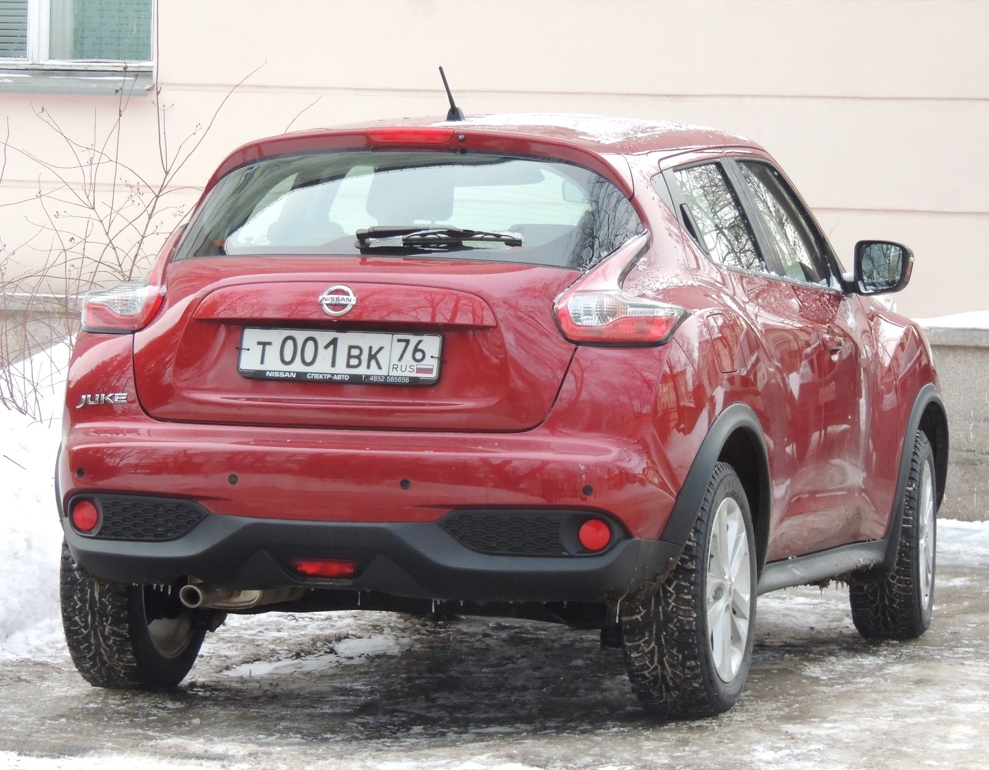 "т 001 вк 76" photos Nissan Juke. Russia